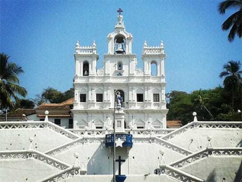 Goa Backpacking Guide: Where to Go, What to Avoid & The Best Beaches