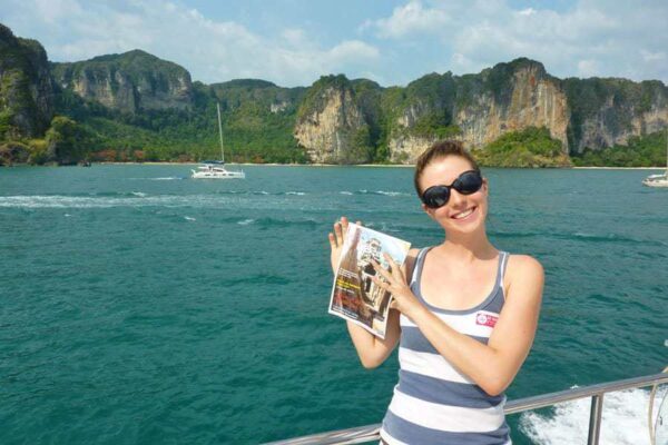 Backpacker Business: From Backpacker To Entrepreneur - Book By Nikki Scott