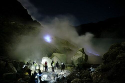 Chasing Blue Flames in Java, Indonesia: Kawah Ijen Volcano - South East ...