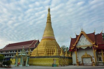 Mae Sot: The Ultimate Travel Guide to the Thai / Myanmar Border Town