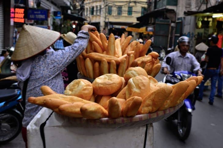 Vietnamese Street Food | 23 Must Try Dishes & Snacks!