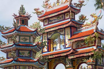 An Bang Cemetery, City of Ghosts: A Glimpse of Vietnam's Rich Afterlife