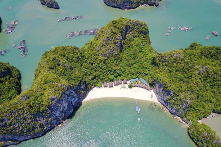 Vietnam Backpacking Route: 1-Month & 3-Week Vietnam Itinerary