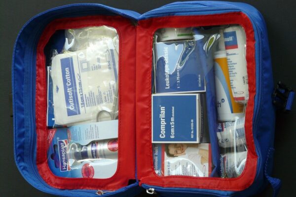 Travel First Aid Kit - Your DIY Guide + 5 Best First Aid Kits From $11.27