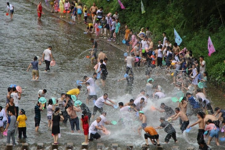 How to Survive Songkran Festival in Thailand 💦