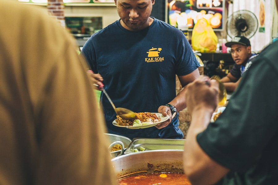 Kuala Lumpur Food Tour: Get a Taste of Authentic Malaysia!