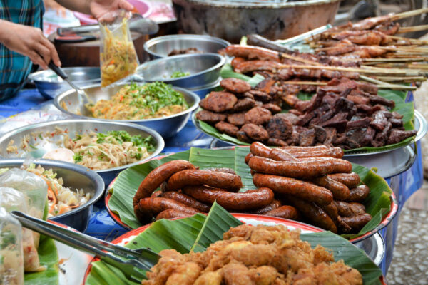 Food in Laos: 10 Must-Try Delicious Dishes!