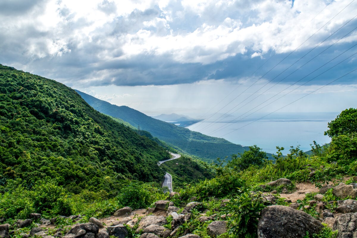 Hai Van Pass Jeep Tour 🛻 Full Day Tour from Hoi An or Hue