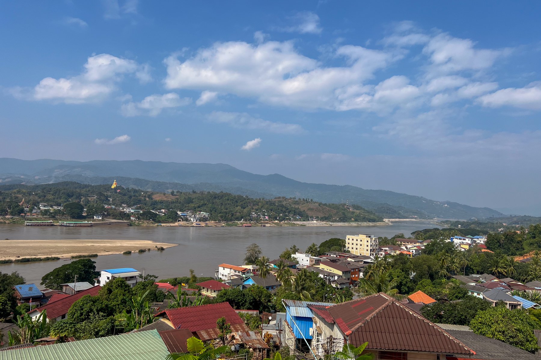 Huay Xai (Houayxay), Laos – Travel Guide